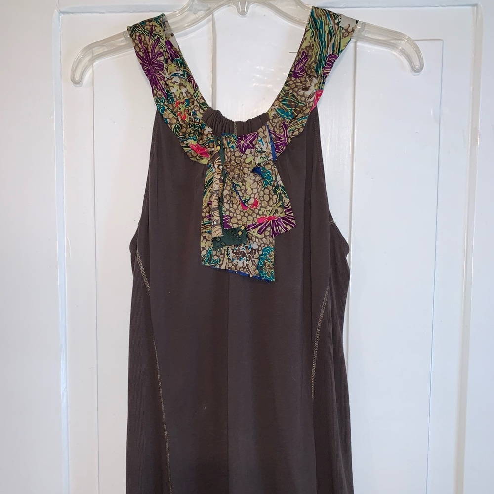 Burning Torch Tank With Colorful Neckline - Gem